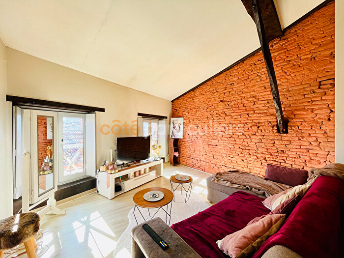 Appartement à vendre - Montauban, Centre-ville - 2 pièces - 1 chambre