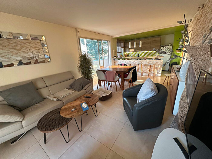 Appartement à vendre - Le Raincy, Côteaux - 3 pièces - 2 chambres