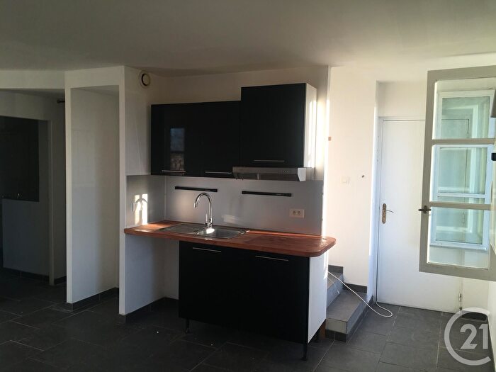 Appartement 3 pièces à Sommières, à louer