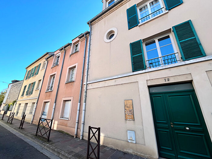 Appartement à louer - Poissy, Les Capucines - 2 pièces - 1 chambre