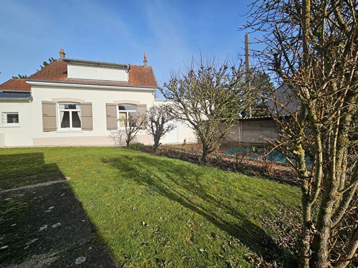 Maison à vendre - Abbeville - 5 pièces - 3 chambres