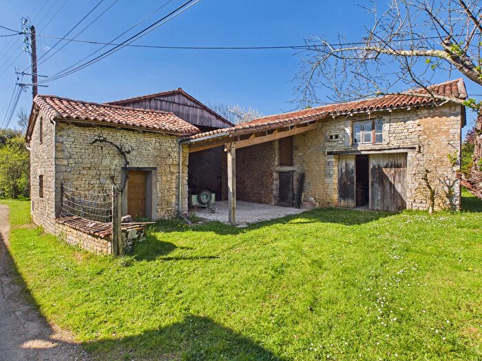 Maison à vendre - Saint-Front - 2 pièces - 1 chambre