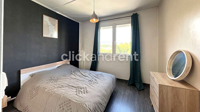 Appartement à louer - Rouen, Centre-ville Rive gauche - 3 pièces - 3 chambres