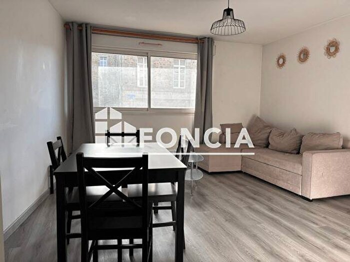 Appartement à louer - Saint Jouan-Waron-Notre Dame, Saint-Brieuc - 2 pièces - 1 chambre