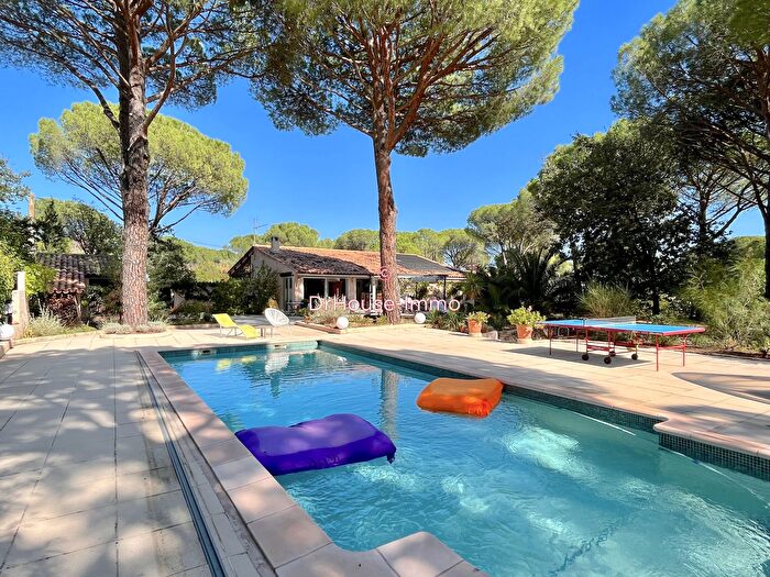 Maison à vendre - Vidauban - 6 pièces - 4 chambres