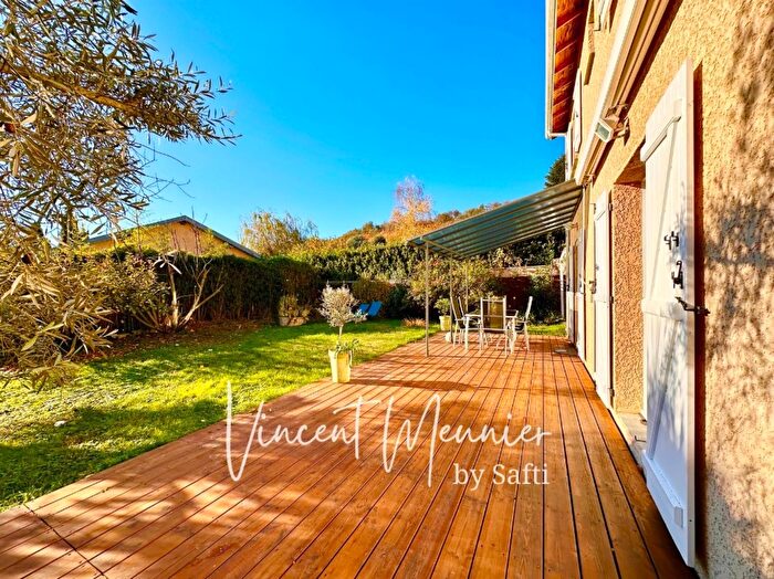 Maison à vendre - Beynost - 7 pièces - 6 chambres