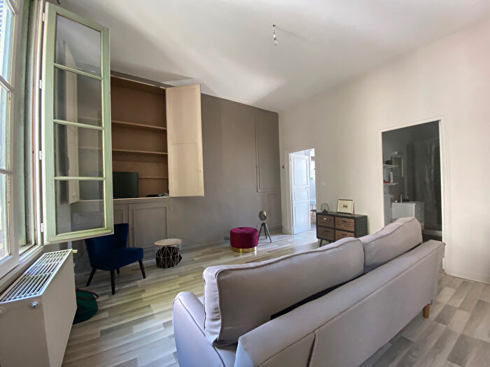 Appartement à louer - Saumur, Nantilly - 1 pièce