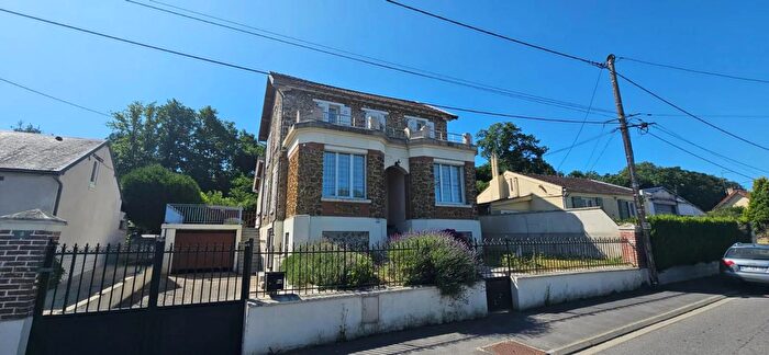 Maison à vendre - Fèreentardenois - 6 pièces - 3 chambres