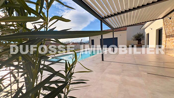 Maisons à vendre et appartements à louer - 1
