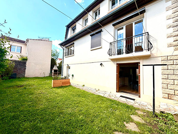 Appartement à vendre - Villejuif, Haute-Buyères, Esselières - 4 pièces - 3 chambres