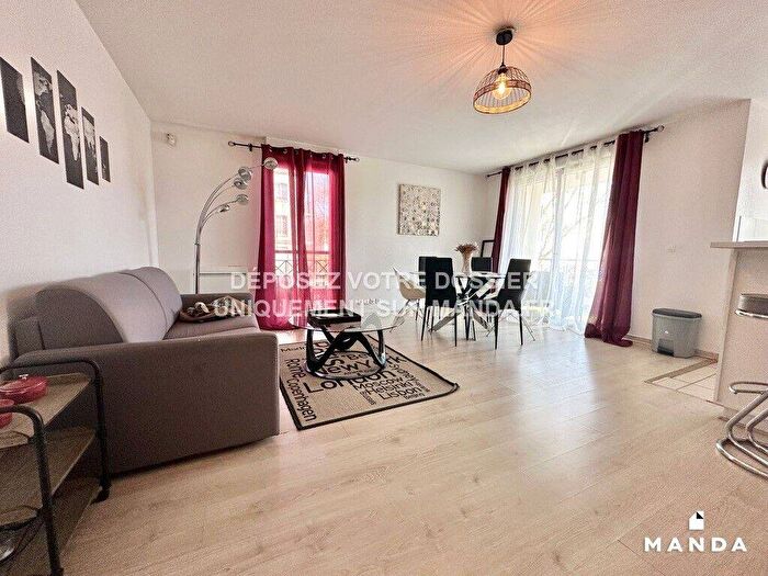 Appartement à louer - Centre Ville Sud Ouest, Bussy-Saint-Georges - 3 pièces - 2 chambres