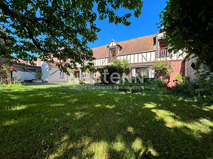 Chaumont-en-Vexin : Maison 6 pièces à vendre