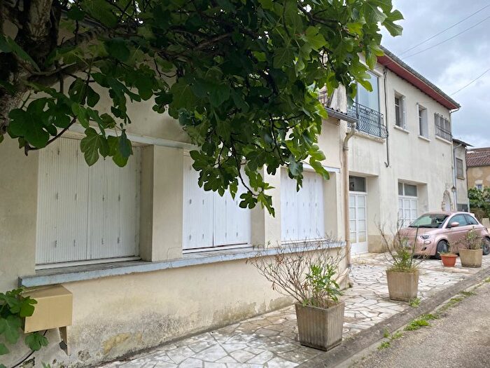 Maison 5 pièces à Condom, à vendre