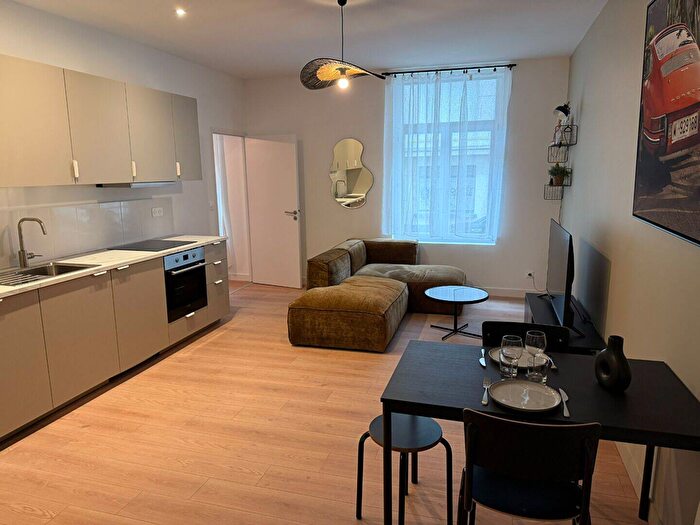 Centre, Lille : Appartement 2 pièces à louer