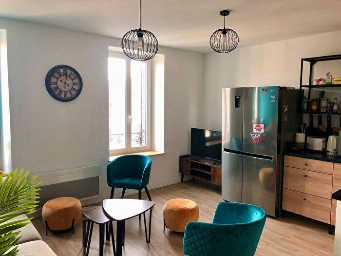 André Theuriet, Clermont-Ferrand : Appartement 4 pièces à louer