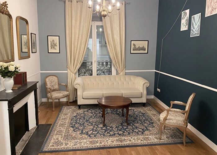 Appartement à louer - Orléans - 2 pièces - 1 chambre