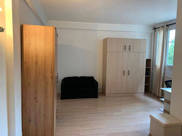 Jules Guesde Montesy, Issy-les-Moulineaux : Appartement 1 pièce à louer