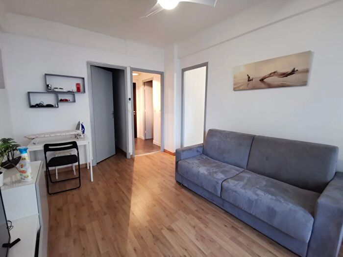 Nice, Vernier : Appartement 1 pièce à louer
