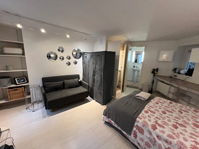 Appartement 1 pièce à louer - Saint Philippe du Roule, Paris 8ème arrondissement