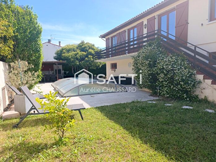 Maison 7 pièces à vendre à Cuxac-dAude