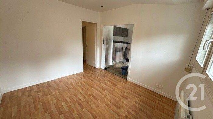 Appartement à louer - Saint-Thibault-des-Vignes - 1 pièce