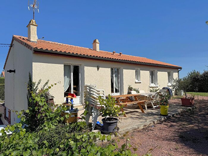 Sainte-Radegonde : Maison 6 pièces à vendre