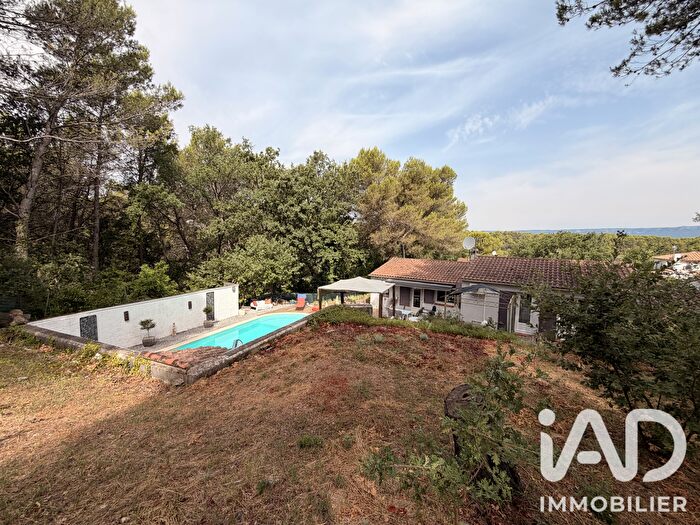 La Roque-d'Anthéron : Maison 4 pièces à vendre