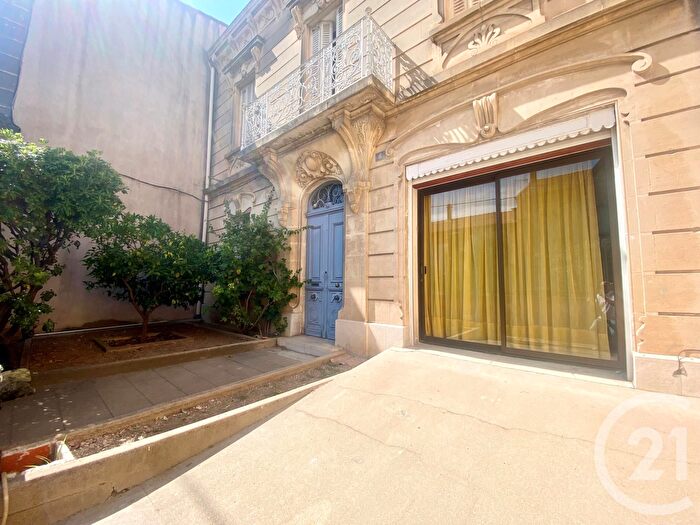 Maison à vendre - Lunel, Centre-ville, Gare - 5 pièces - 4 chambres