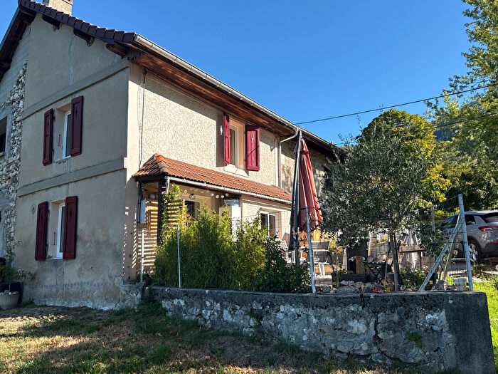 Novalaise - Maison 3 pièces à vendre