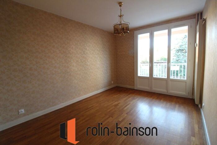 Appartement à louer - Vénissieux, Georges Levy, Ernest Renan, Moulin à vent - 4 pièces - 3 chambres