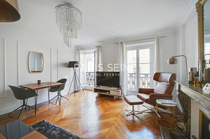 Saint Placide, Paris 6ème arrondissement : Appartement 2 pièces à louer