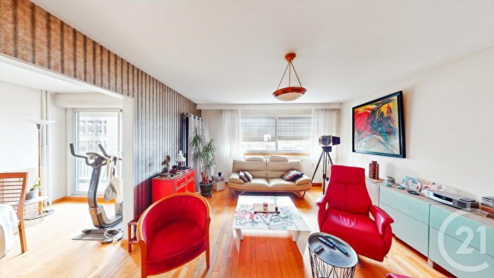 Appartement à vendre - La Courneuve, Verlaine - 5 pièces - 4 chambres