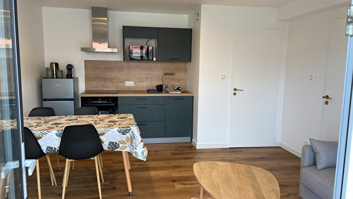 Les Sables-dOlonne, Les Roses, Route du Château dOlonne - Appartement 2 pièces à vendre