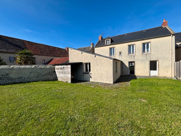 Trévières : Maison 5 pièces à vendre