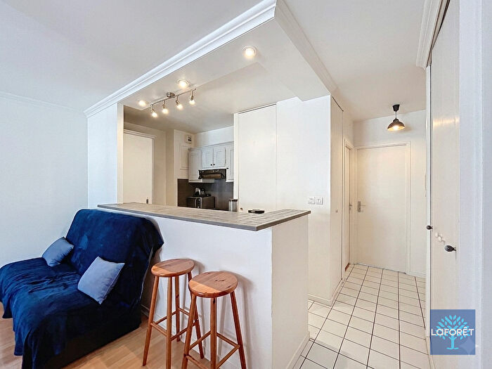Appartement 2 pièces à Chilly-Mazarin, Centre-ville, à vendre