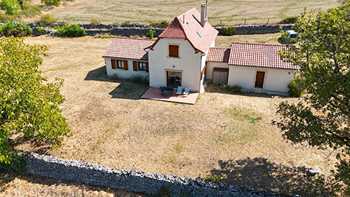 Maison à vendre - Saint-Sulpice - 5 pièces - 4 chambres