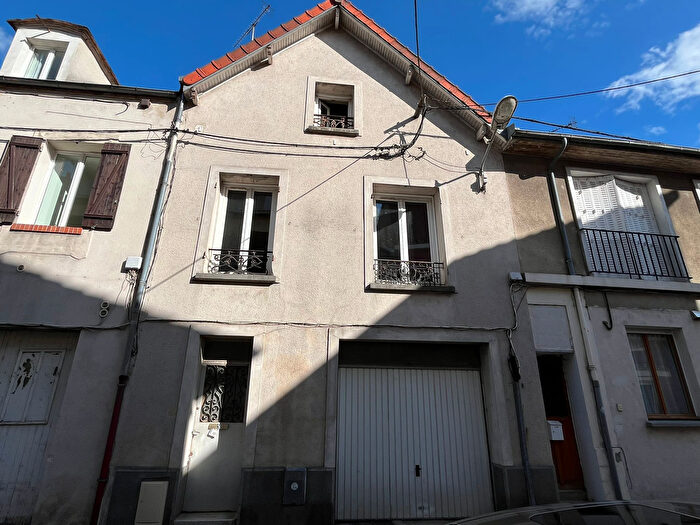 Maison à vendre - Melun, Rive de Seine, Sud - 1 pièce - 1 chambre