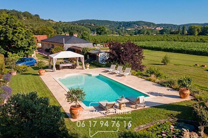 Maison à vendre - Saint-Cyprien - 6 pièces - 4 chambres