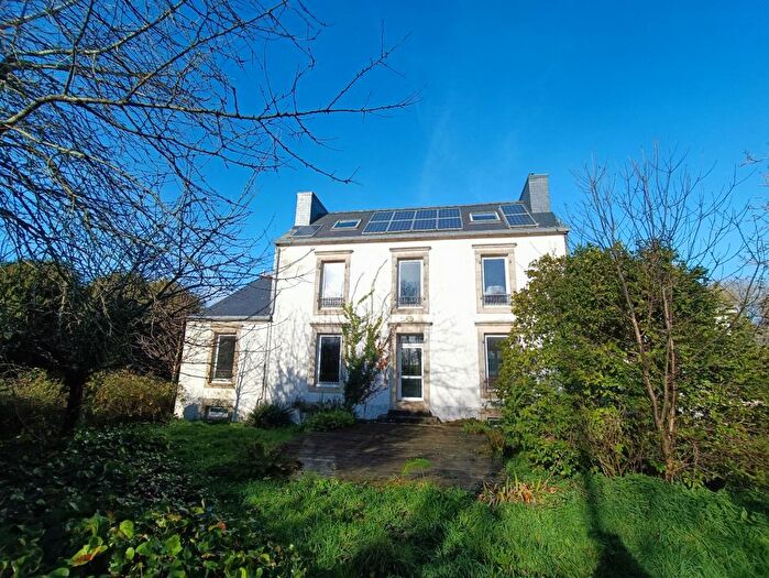 Maison à vendre - Mahalon - 7 pièces - 6 chambres