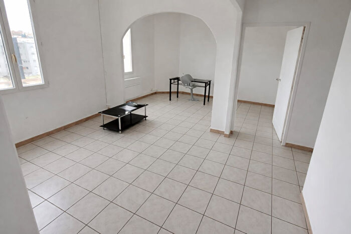 Appartement à vendre - Béziers - 3 pièces - 2 chambres