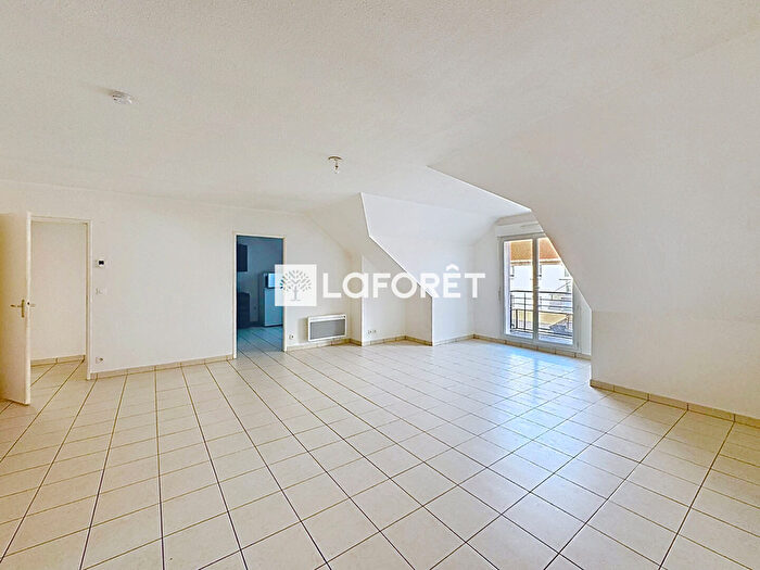 Appartement 3 pièces à vendre - Calais, Crèvecoeur