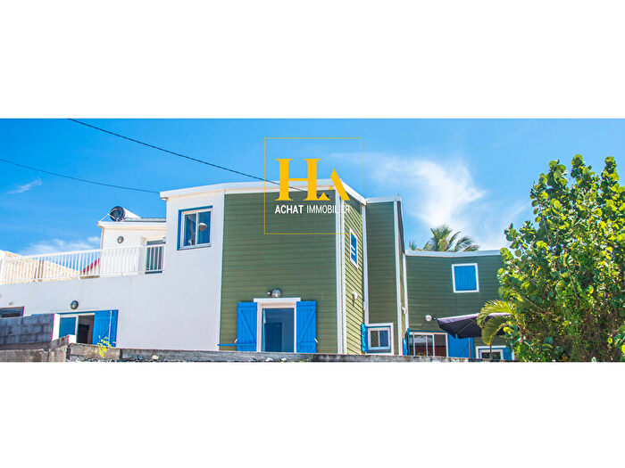 Maison à vendre - Saint-Pierre, Terre Sainte, Université - 5 pièces - 4 chambres