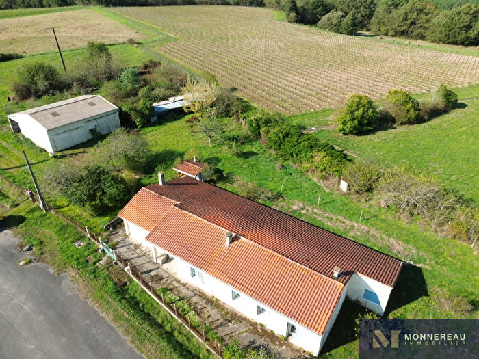 Maison à vendre - Touvérac - 7 pièces - 5 chambres