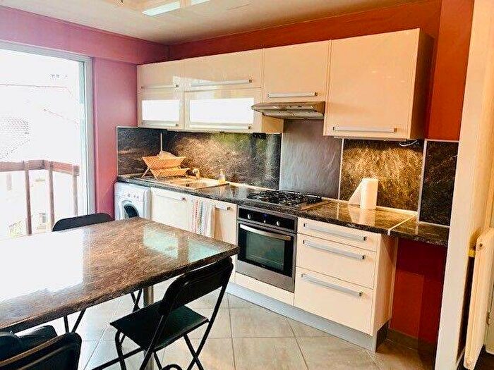 Appartement à louer - Champfleuri, Clermont-Ferrand - 2 pièces - 1 chambre