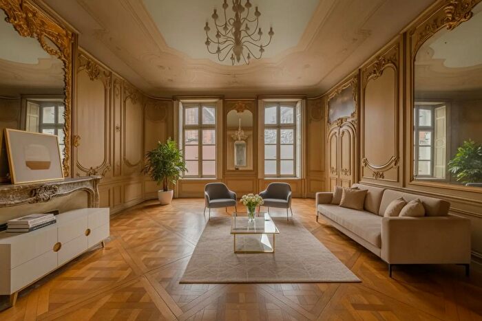 Appartement à vendre - Arras, Centre-ville - 2 pièces - 1 chambre