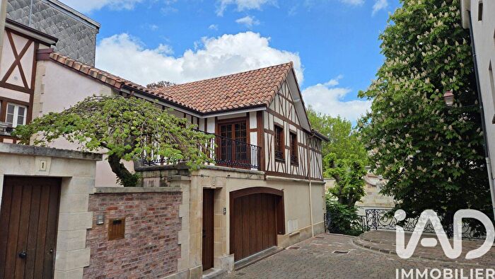 Centre-Léon Bourgeois, Châlons-en-Champagne : Maison 4 pièces à louer