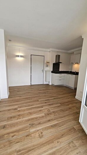 Appartement à louer - Grenoble, Bajatière - 1 pièce