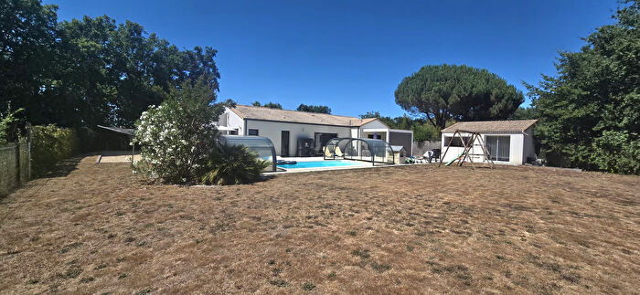 Maison 6 pièces à Le Givre, à vendre