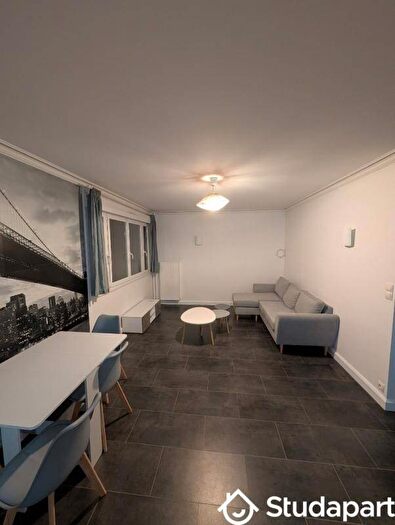 Appartement à louer - Les Fontaines, Tours - 1 pièce - 1 chambre