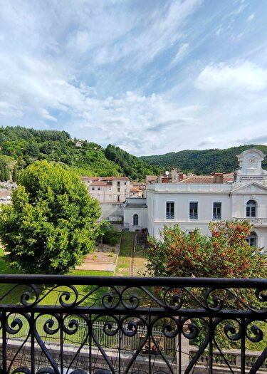 Appartement à louer - Ouest, Le Vigan - 3 pièces - 2 chambres
